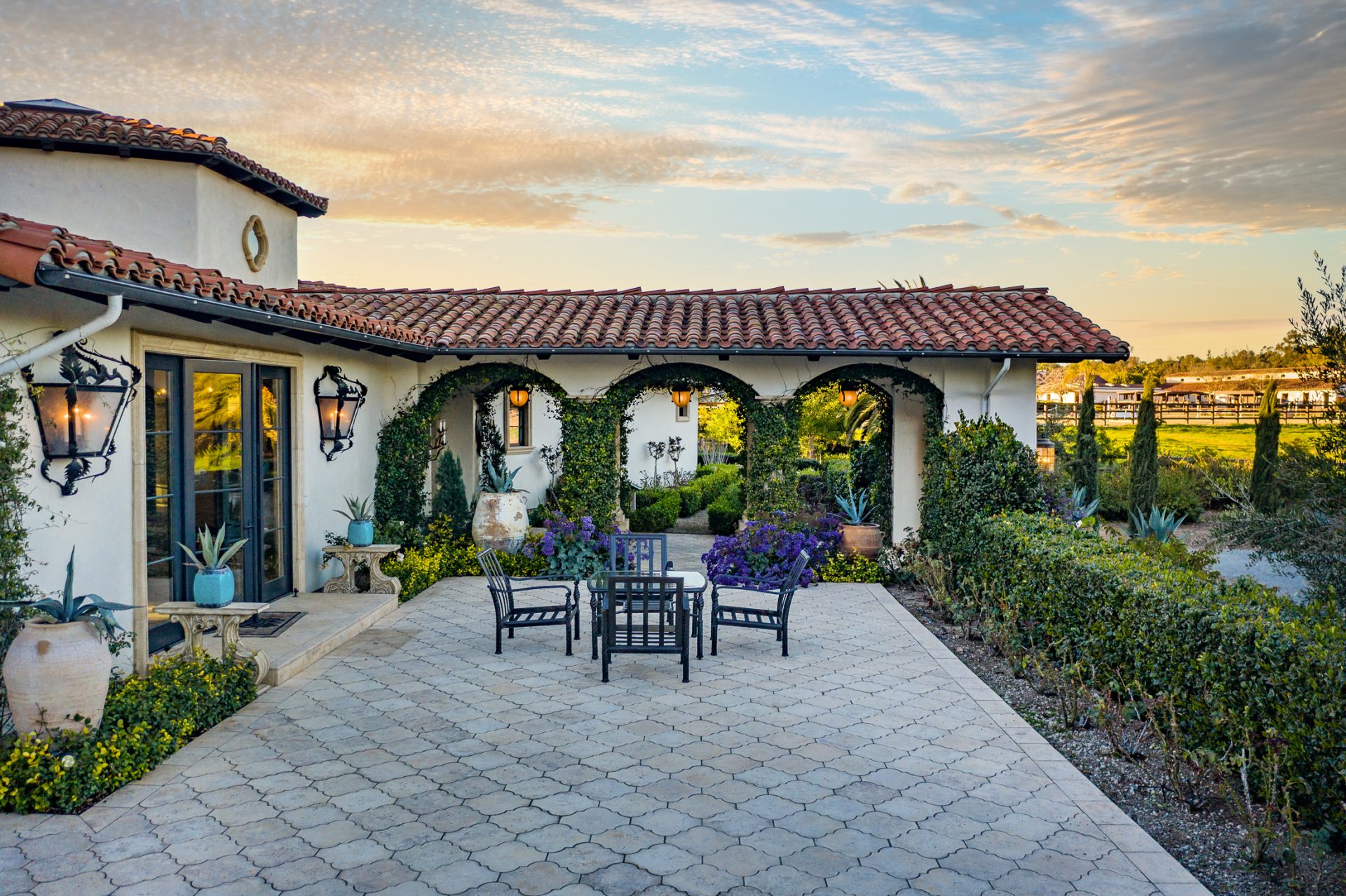 UNDER THE SUN in RSF with Laura Barry & Jim Graves | San Diego Premier